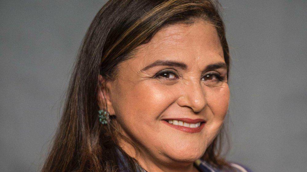 Giulia Gayoso. A atriz que saiu de São Paulo para viver um sonho.