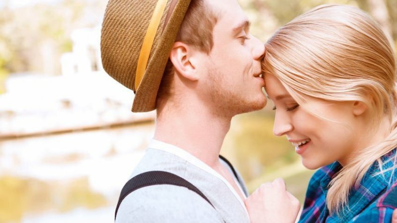 Beijos apaixonados. Eles fazem seu coração pular mais rápido!